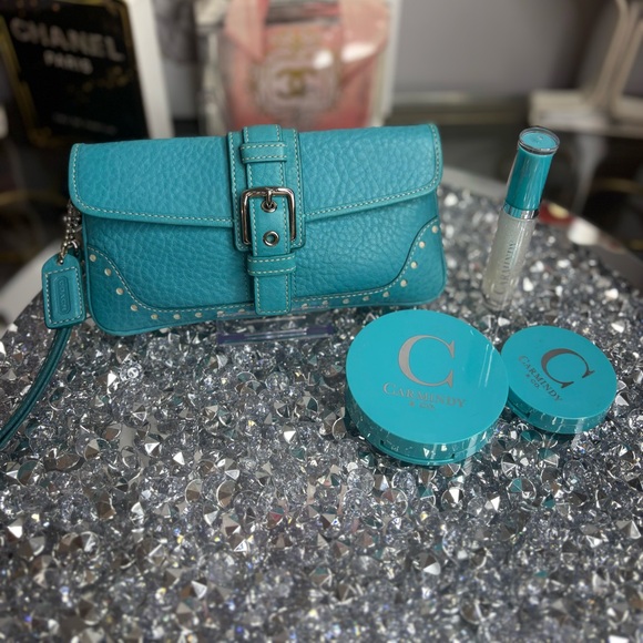 Coach | Bags | Coach Vintage Sky Blue Leather Wristlet Blue Bundle ...